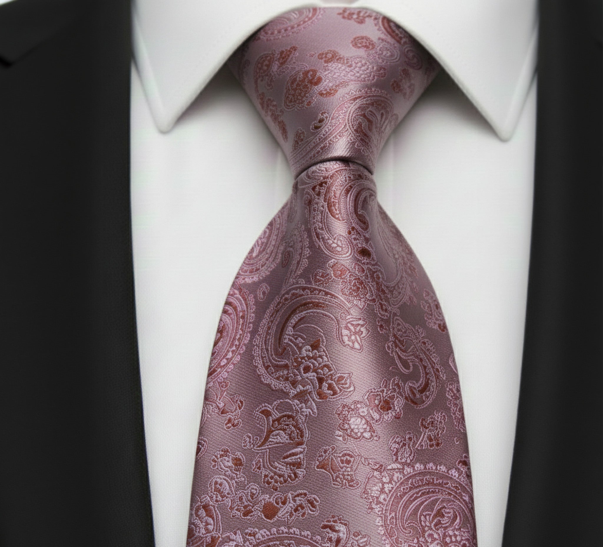 Mens Bespoke Necktie P-189 Raspberry Paisley – A Hand Tailored Suit